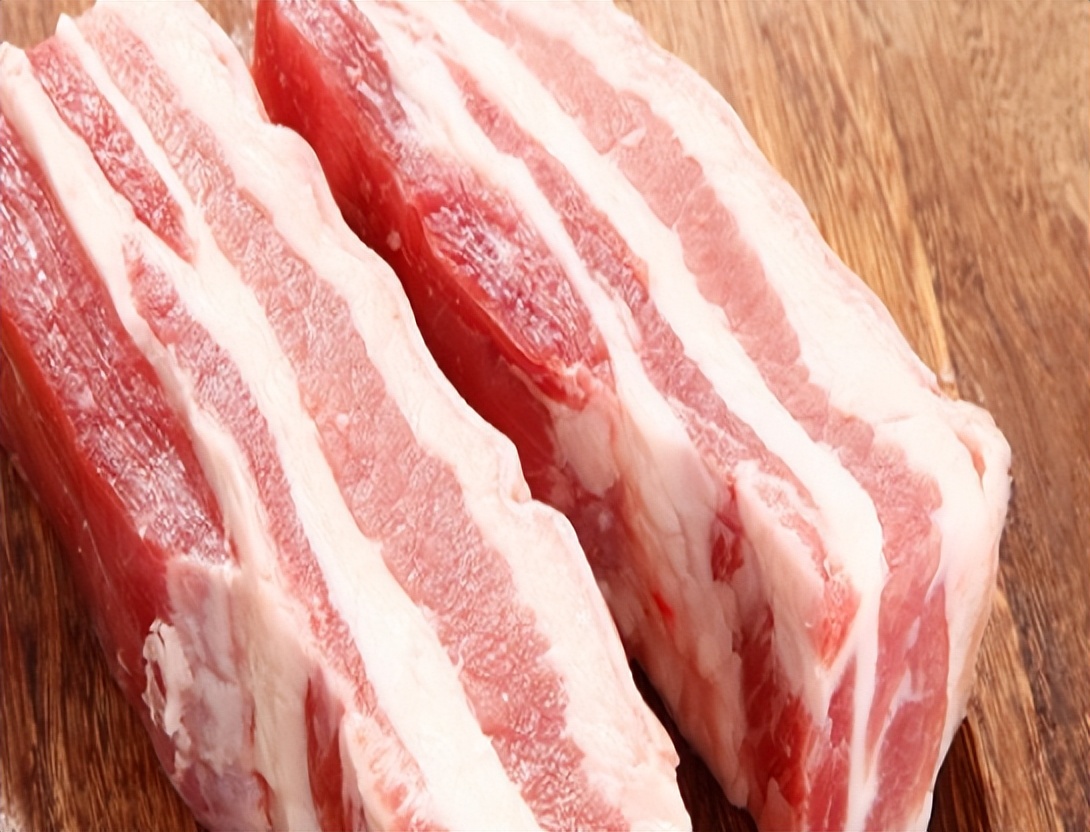 Is the high incidence of cancer related to eating pork?Reminder: 3 ...