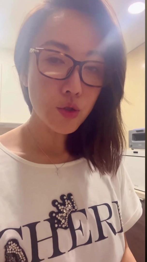 42-year-old actress Li Shiyu suffered an airplane accident! More than ...