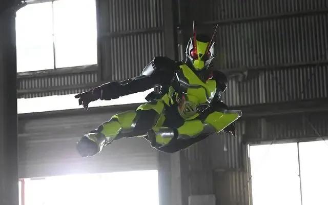 Kamen Rider Revice's final form has been transformed and the ...