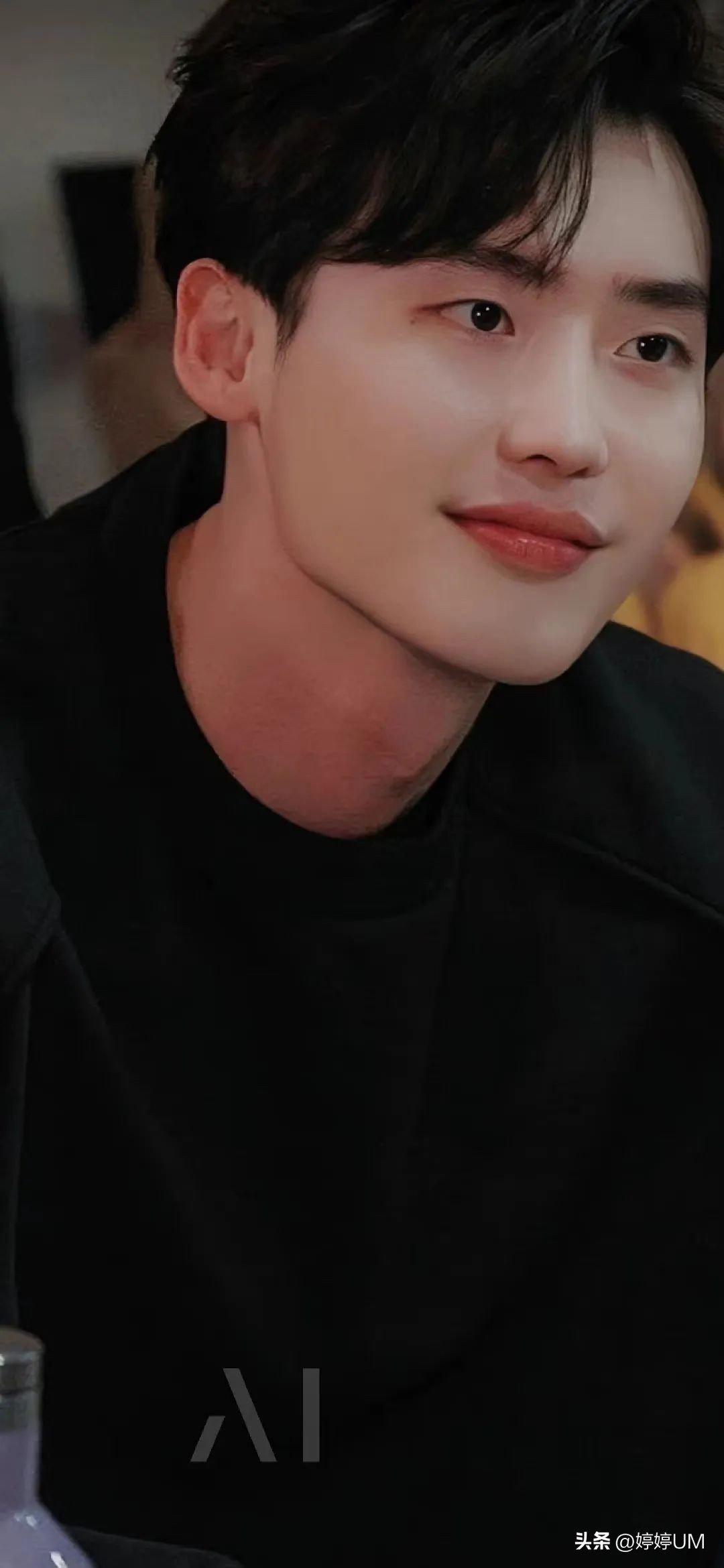 Lee Jong Suk's "Black Talk Lawyer" wallpaper selection, it's a handsome ...