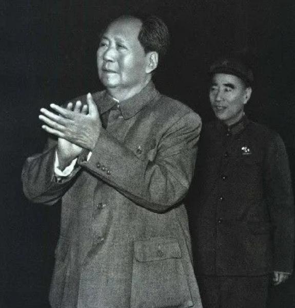 After Lin Biao crashed, Zhou Enlai wailed loudly, Ji Dengkui stepped ...