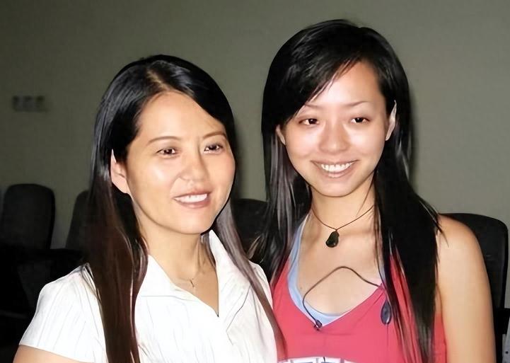 Zhang Liangying: She was defrauded of money and sex for 15 years, had her breasts nailed, and ...