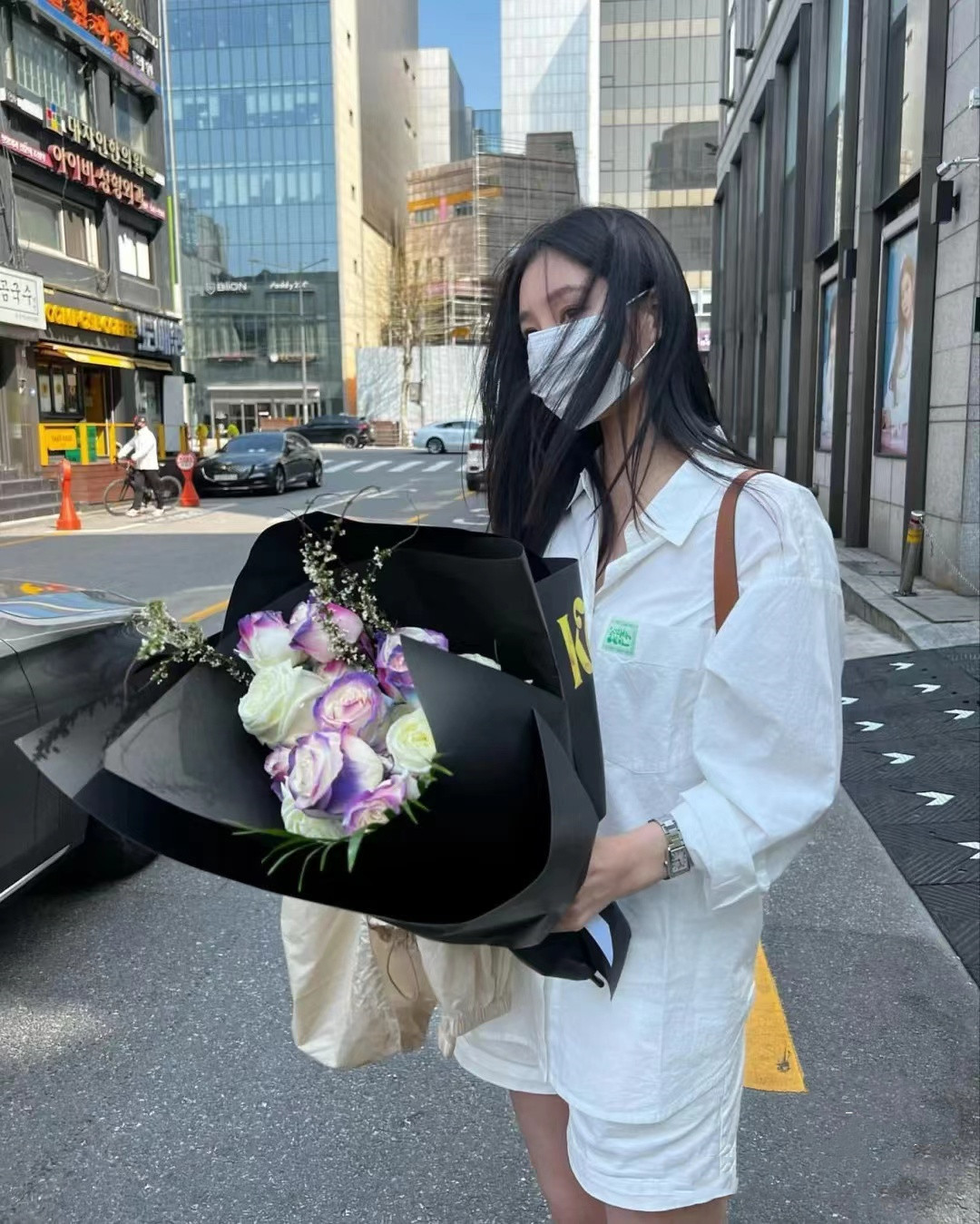 If you are also a black and white color matching control, why not take ...