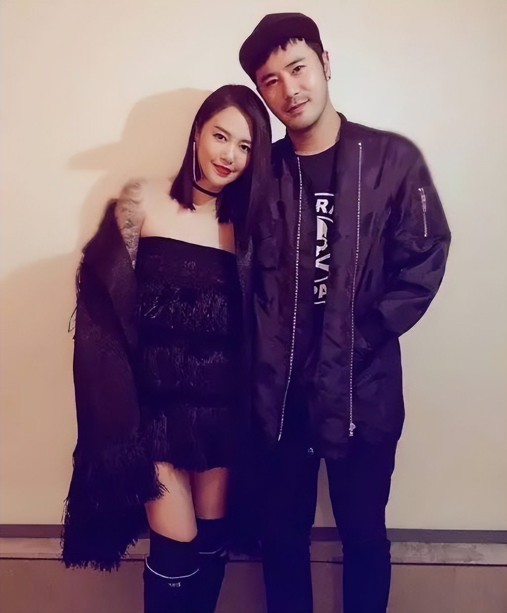 For "Riding the Wind and Waves", Tan Weiwei exposes his children? - iNEWS