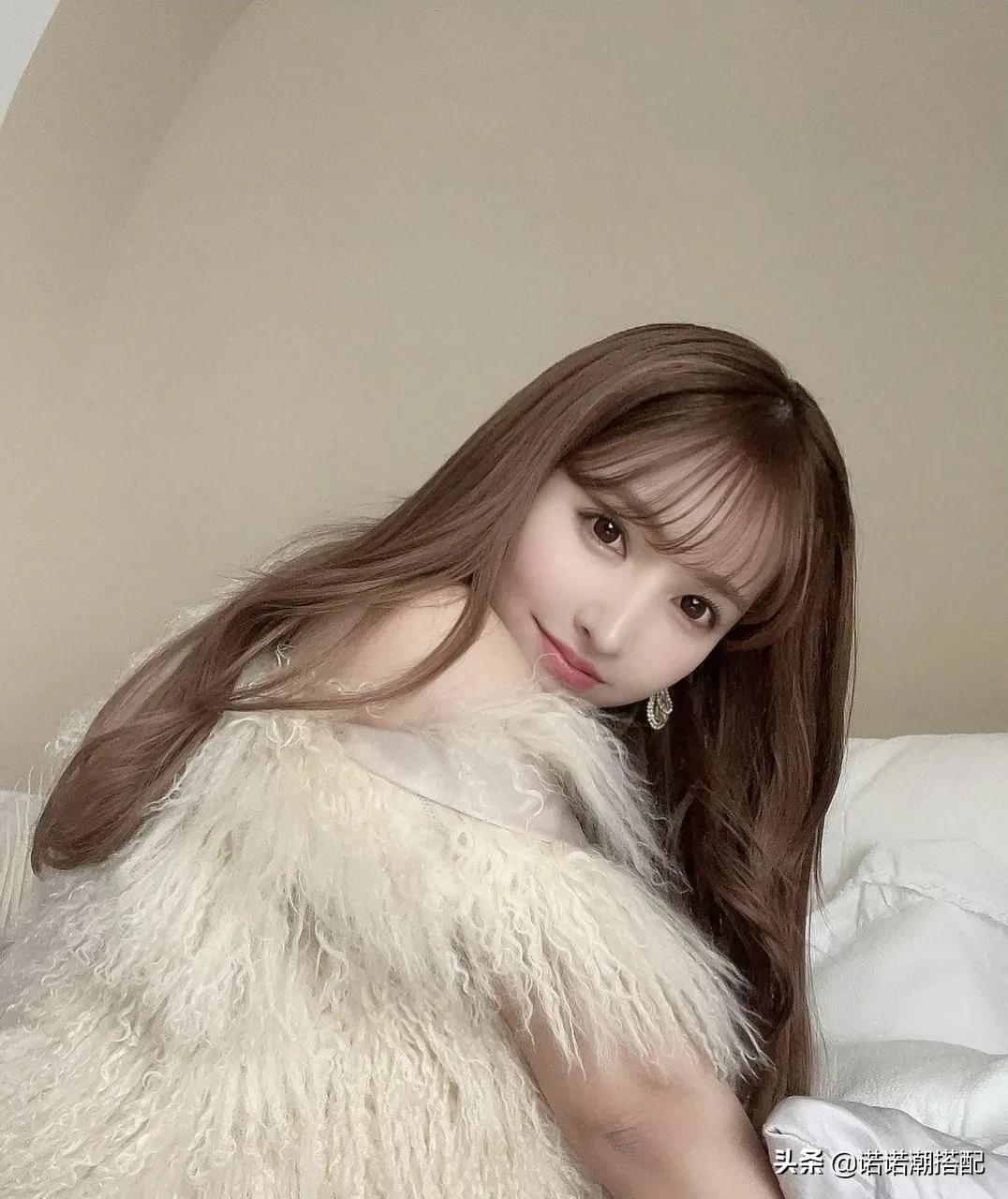 Mikami Yuya Wears Fashionable Clothes And Her Hair Color Makes Her Fair And Eye Catching Inews