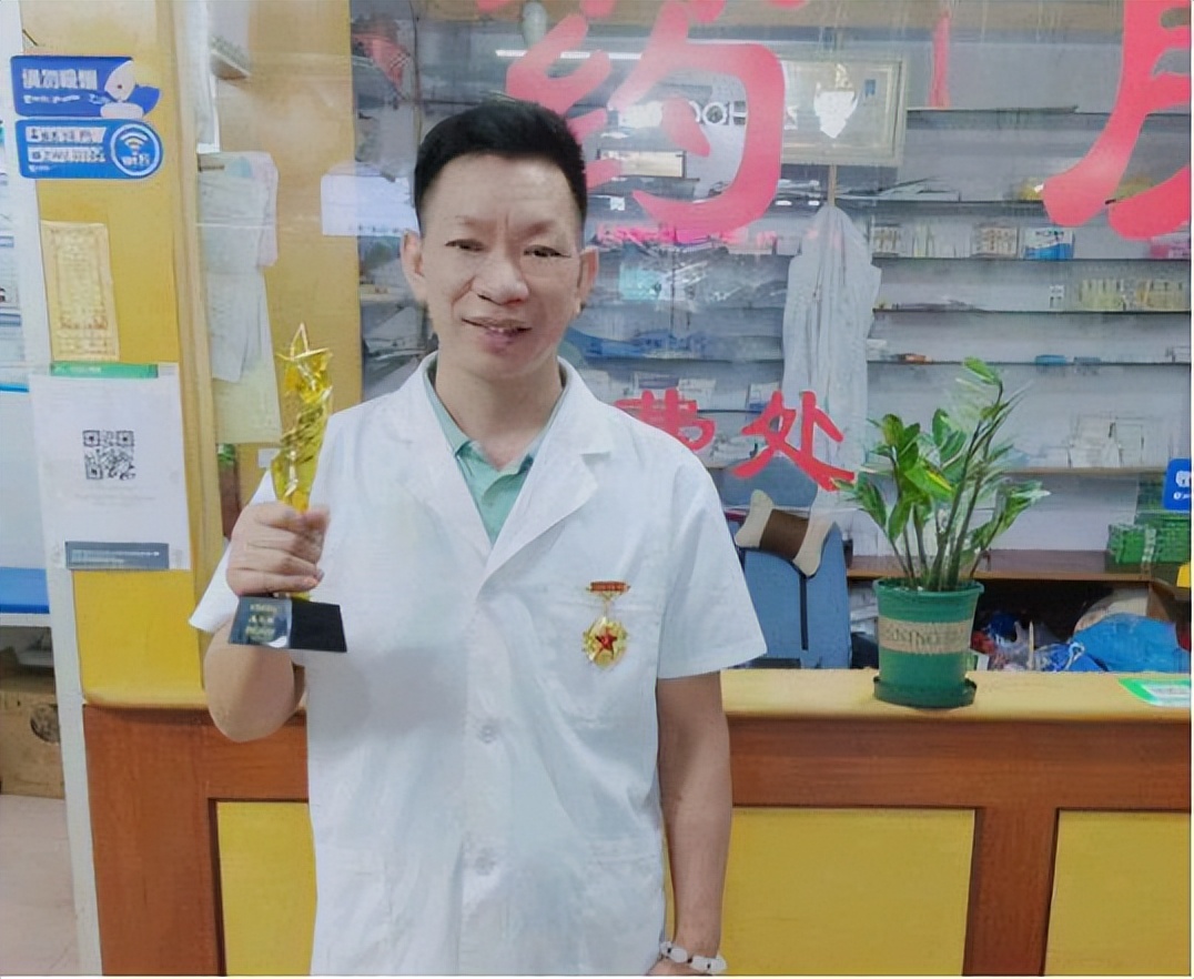 Chinese Contemporary Famous Doctor - Zhou Wencheng - iNEWS