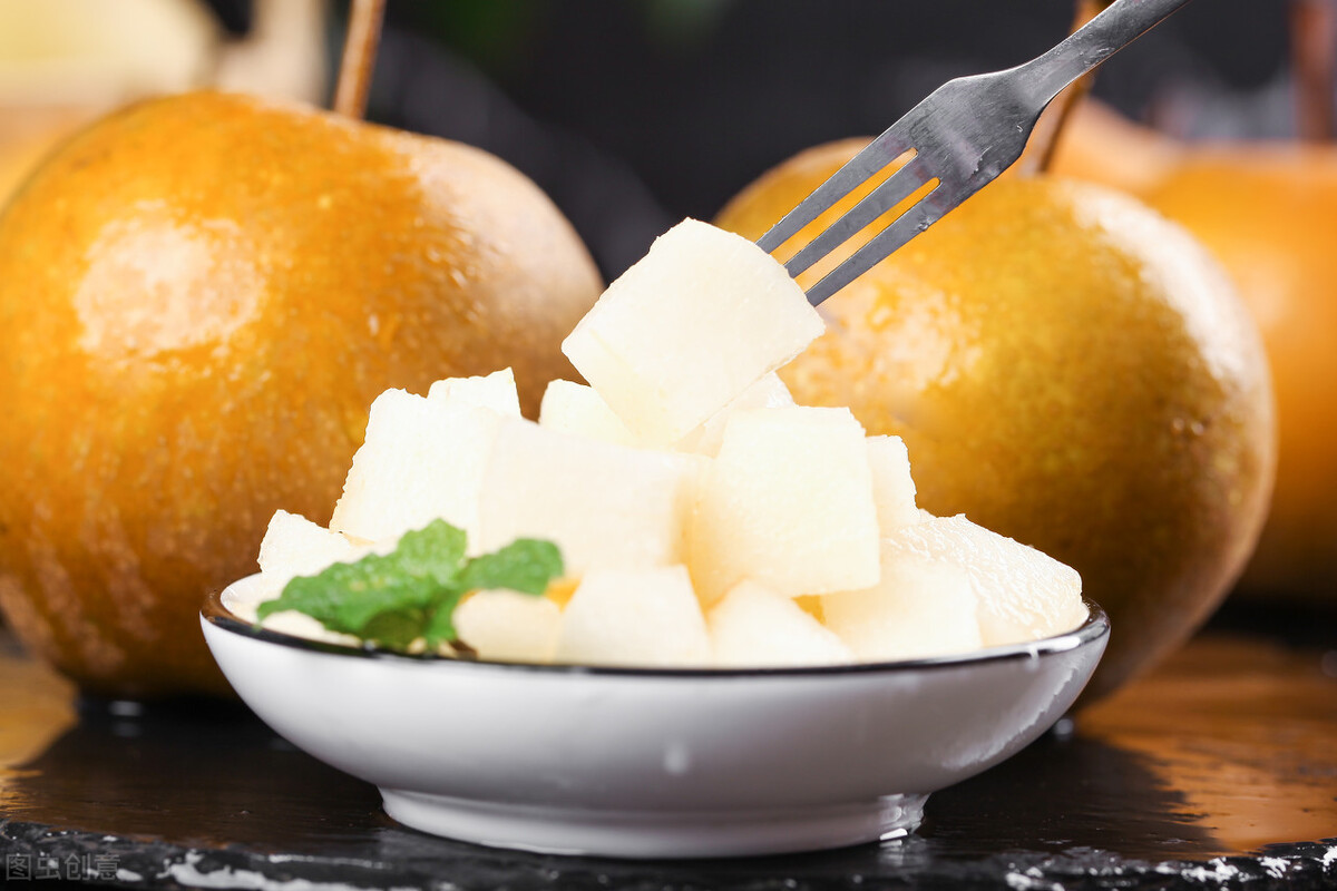 First taste of Qiuyue pear - iNEWS