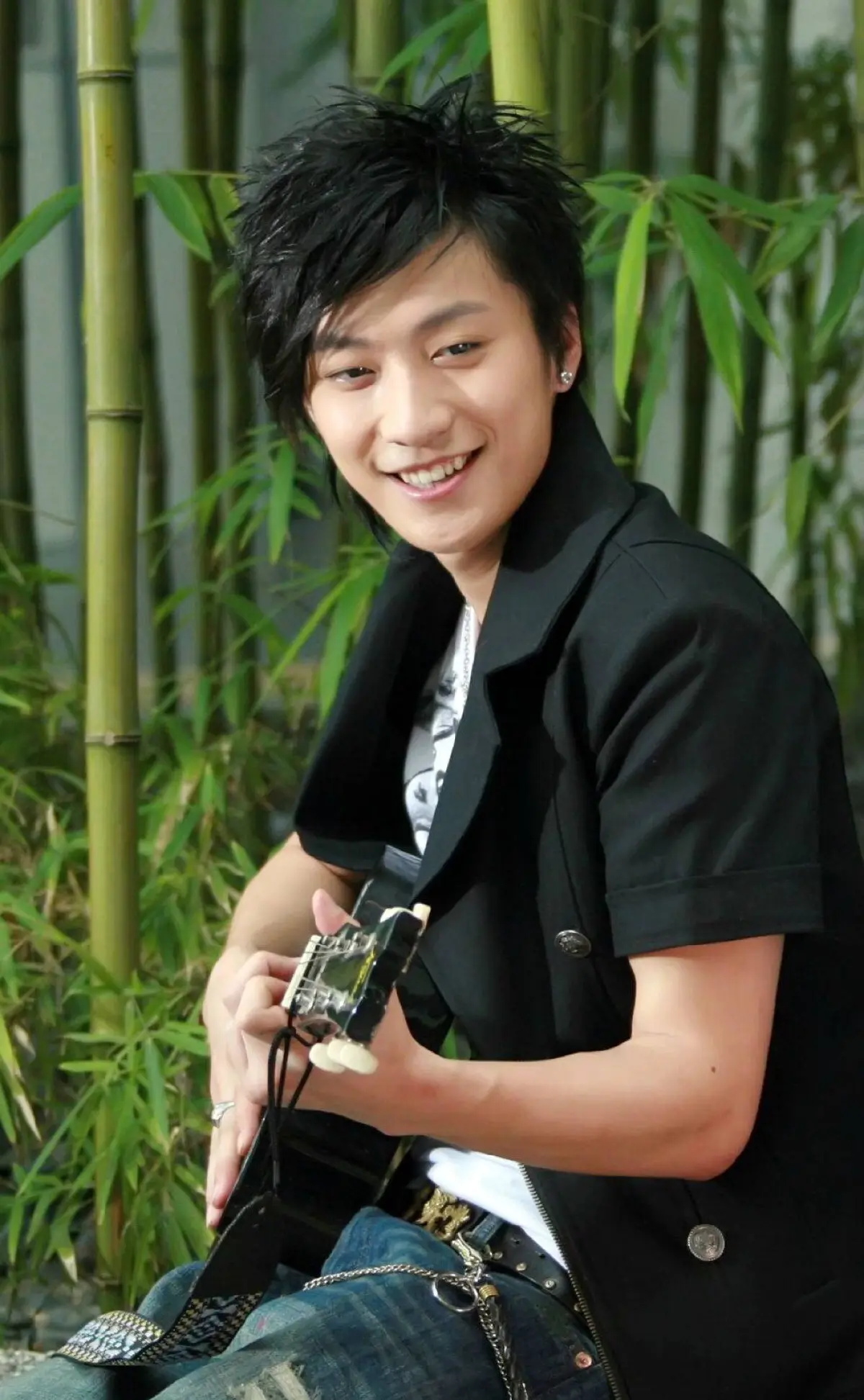 On the 6th anniversary of Qiao Renliang's death, Chen Qiaoen Allen ...