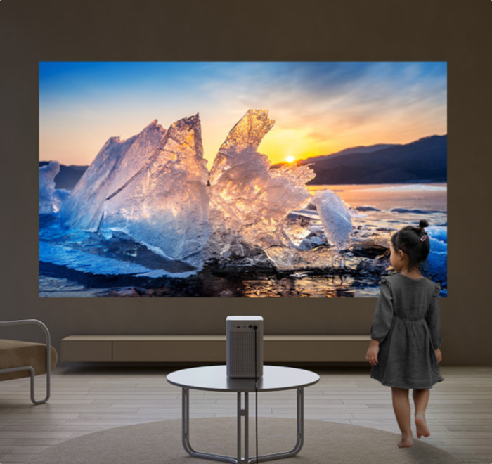 Chasing dramas at home in summer, open a private theater with the HQ K1 ...