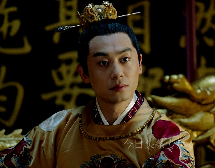 Why was Zhu Zhanji's uncle Zhu Gaoxu, who was imprisoned under a copper ...