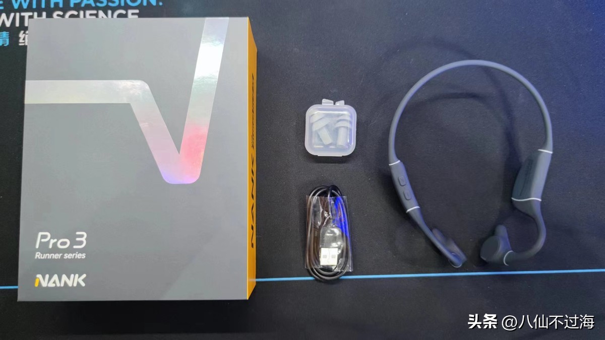 All-round, high-performance South Carolina Runner Pro3 bone conduction earphones, a must for ...