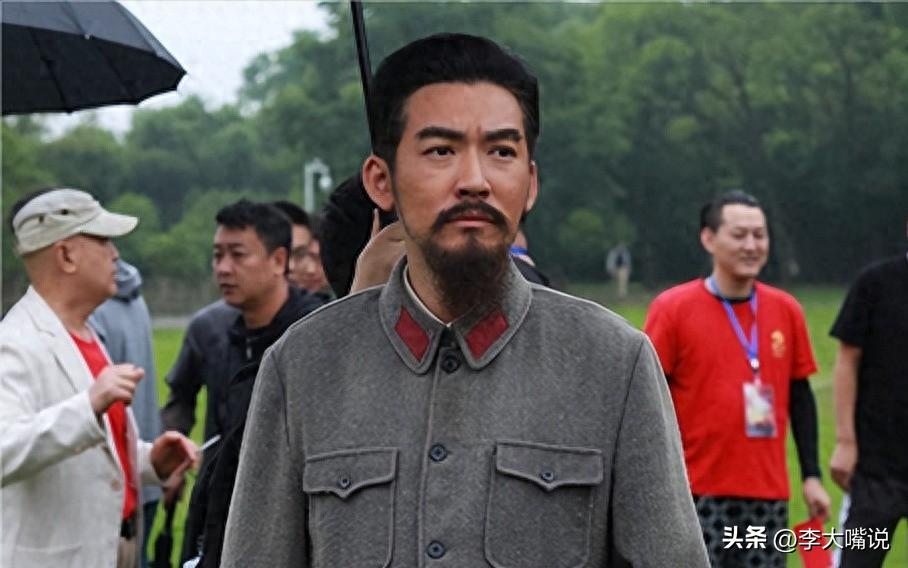 He also plays Premier Zhou, and when Zhang Bo is put together with Wang ...