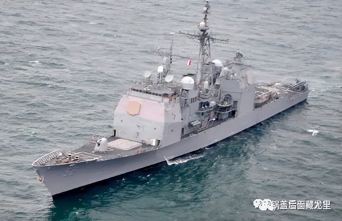 U.S. Navy Ticonderoga-class guided-missile cruiser USS Villa Bay ...