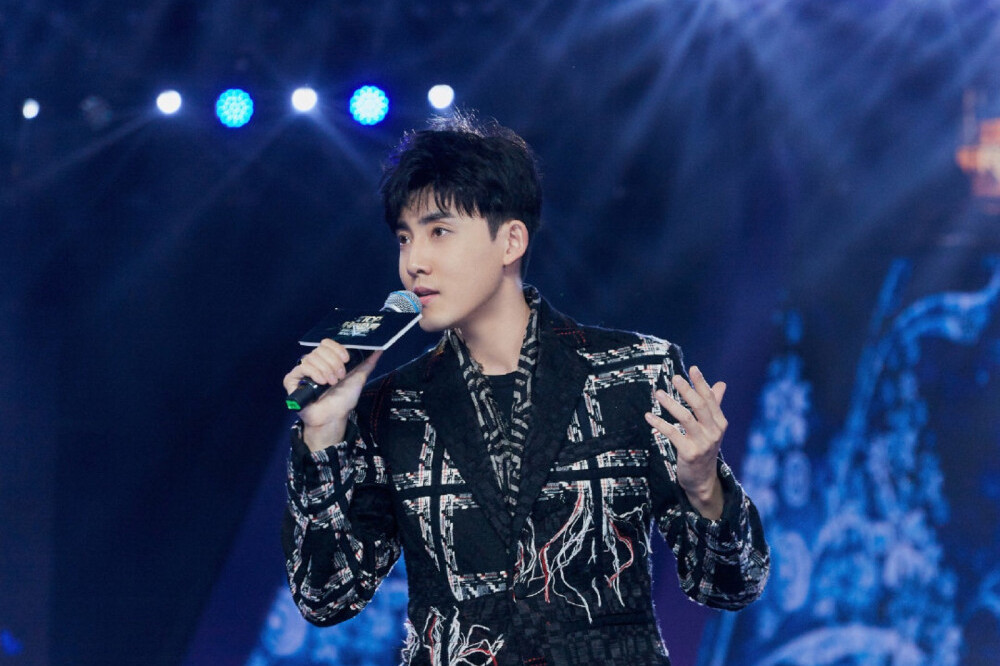 Five male stars shouted "Call Me by Fire" one after another, but there ...