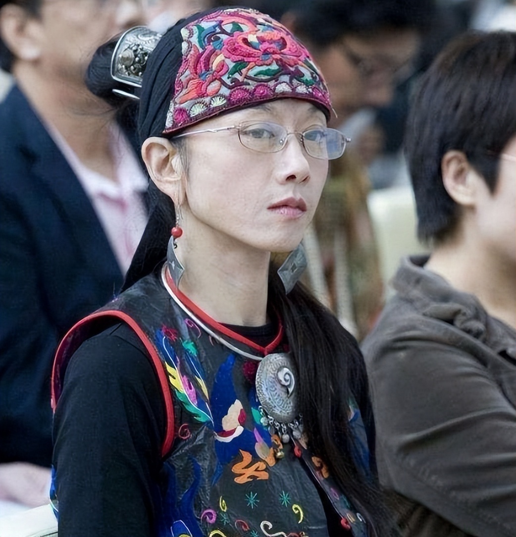 Yang Liping: 64-year-old childless, 20 years after divorce, her ex ...