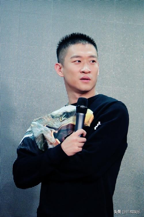 Cao Yunjin quickly became popular: the popularity of live comic ...