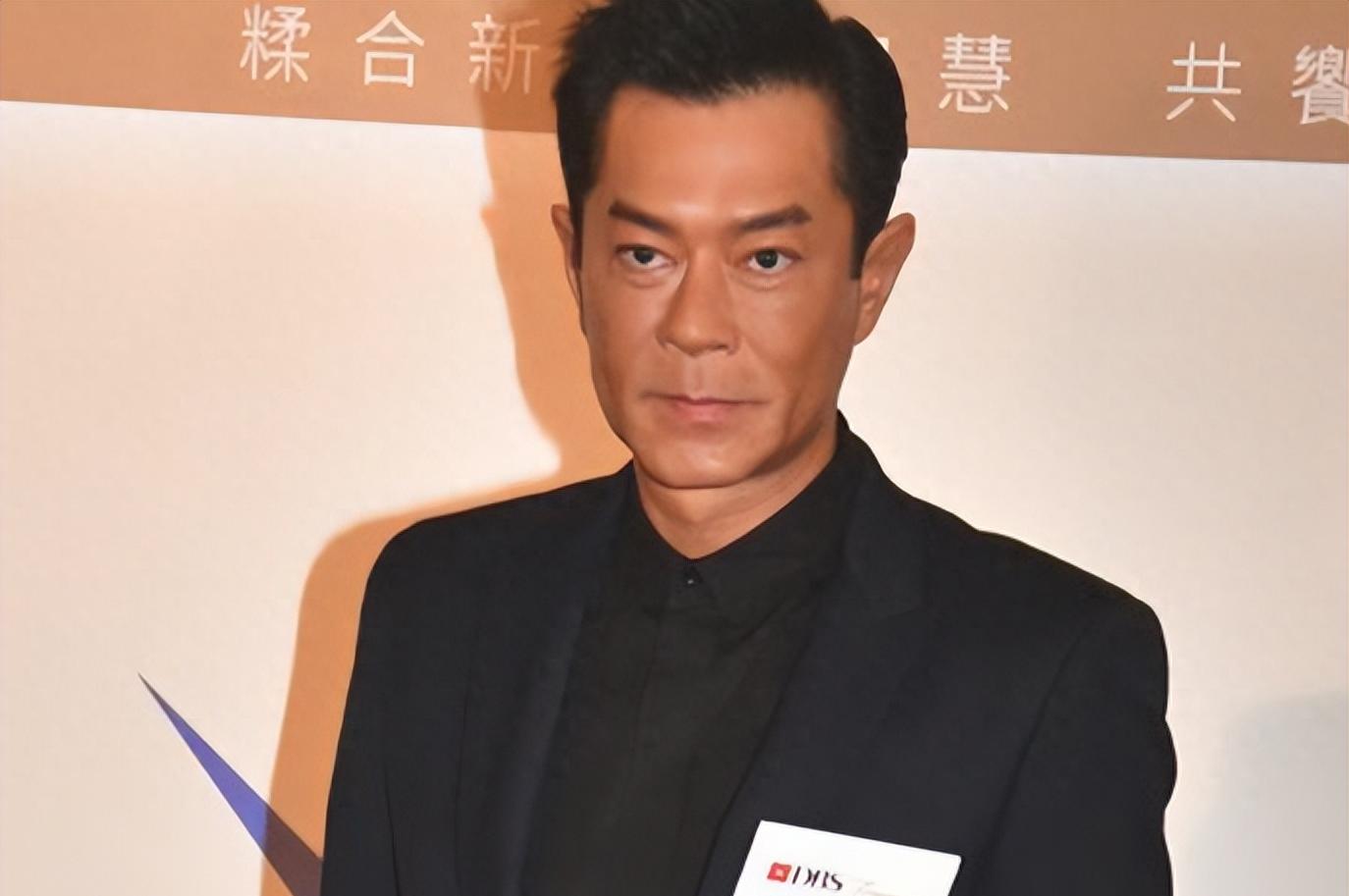 In recent photos, Louis Koo was accused of looking fierce. He revealed ...