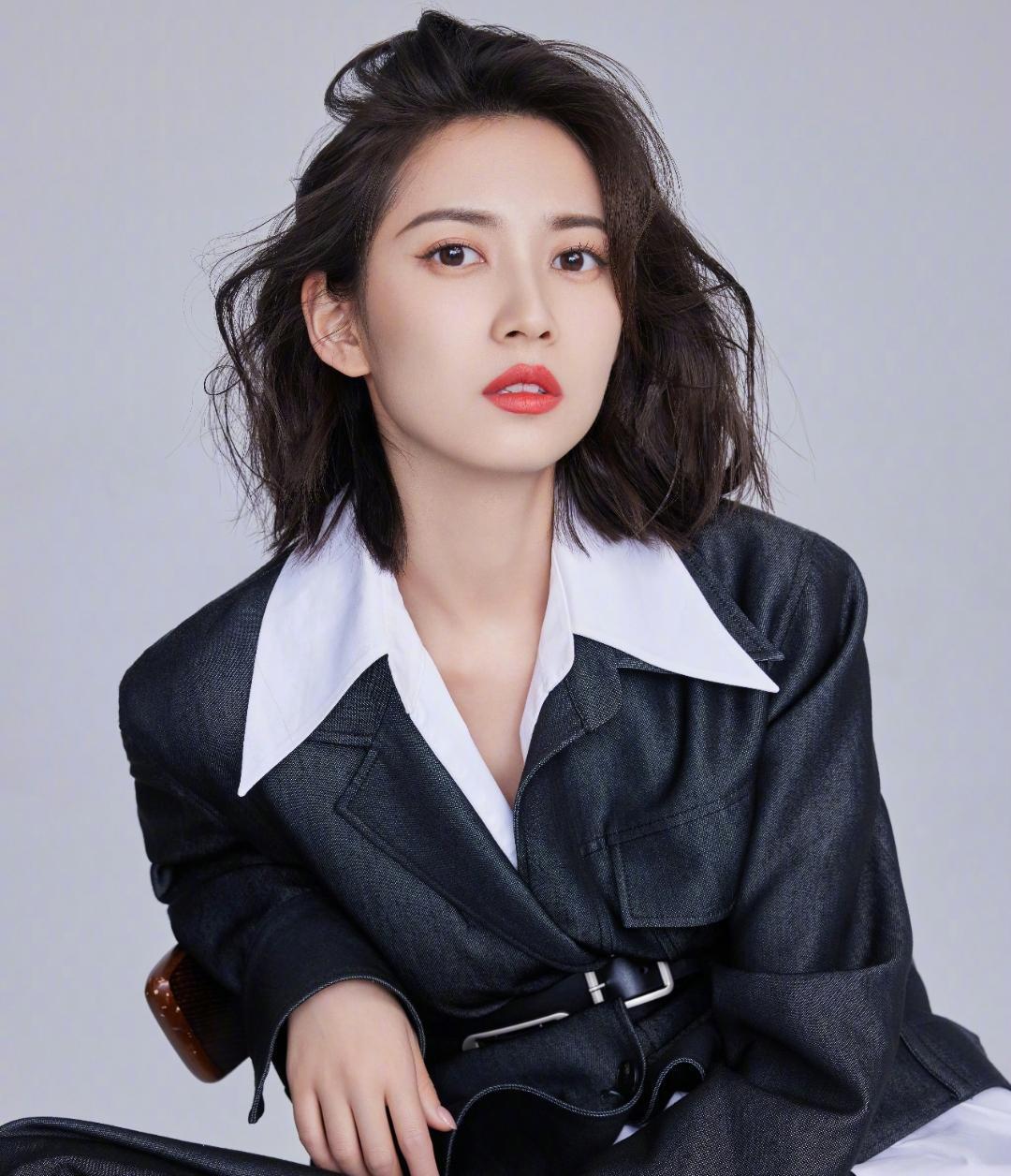 Dream of Red Mansions: Tang Yan leaves, Chen Yuqi rises, Yang Mi leads ...