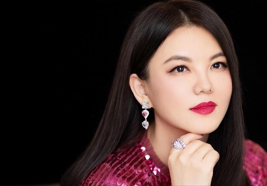 "Double-faced man" Li Xiang angered netizens because of his live speech ...