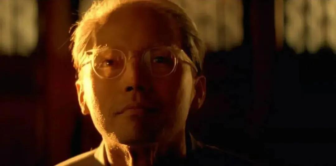 The first face of a Chinese-speaking actor, is he born untimely? - iNEWS