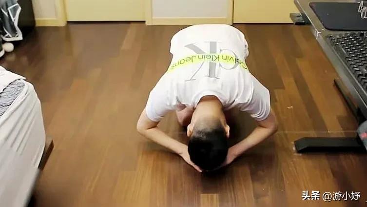 Dopa officially announced the suspension of military service, bowed ...