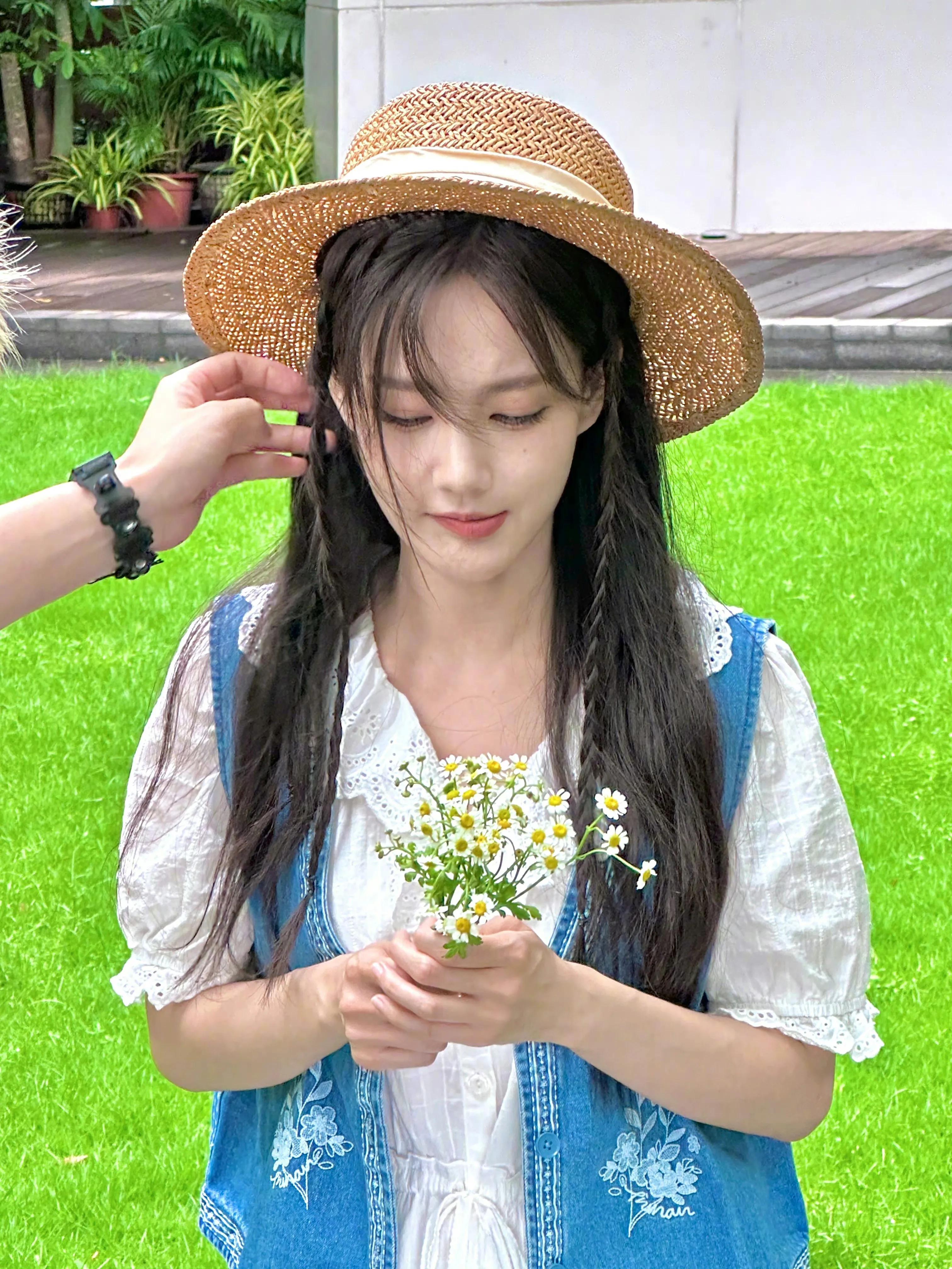 Li Yitong - iMedia
