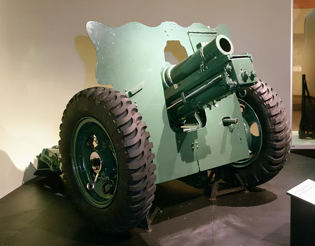 QF3.7 inch mountain howitzer - iNEWS