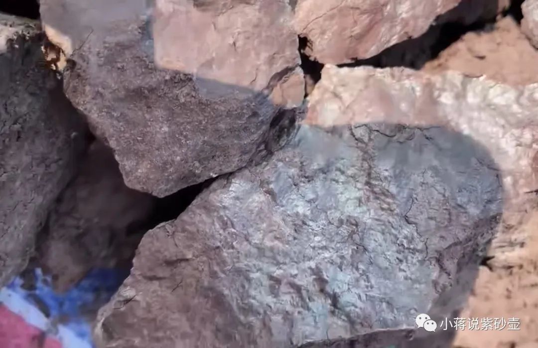 Raw ore purple clay teapot, what does the "raw ore" refer to? - iNEWS