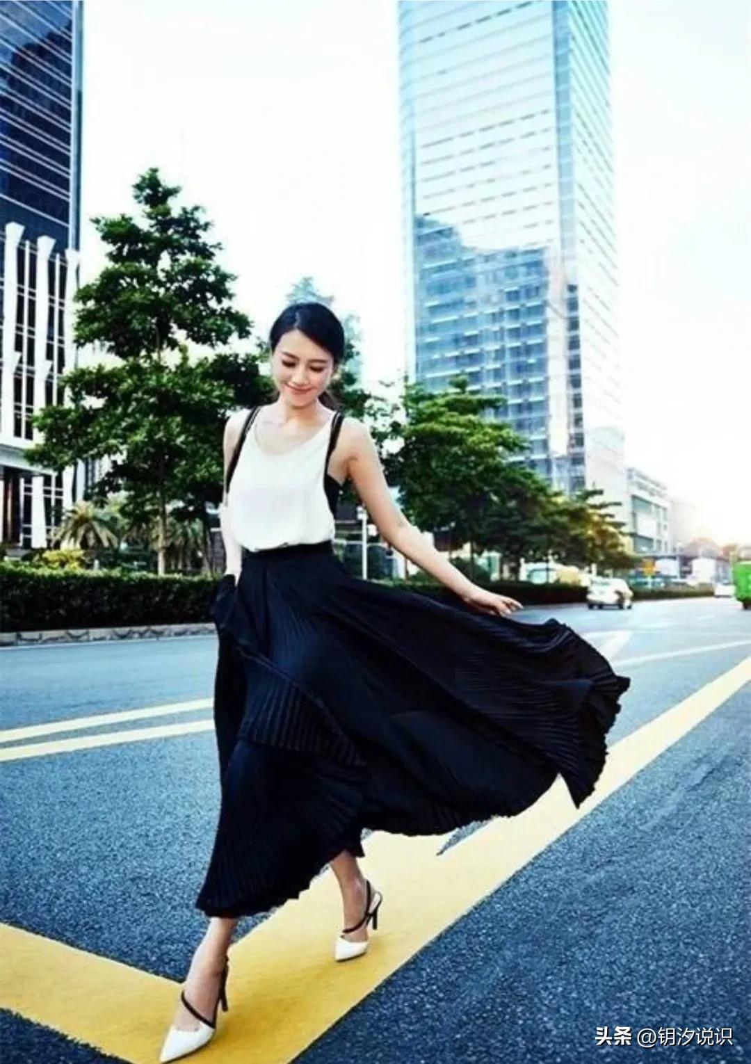Follow Ms. Gao Yuanyuan to learn how to wear it. It is simple, generous ...