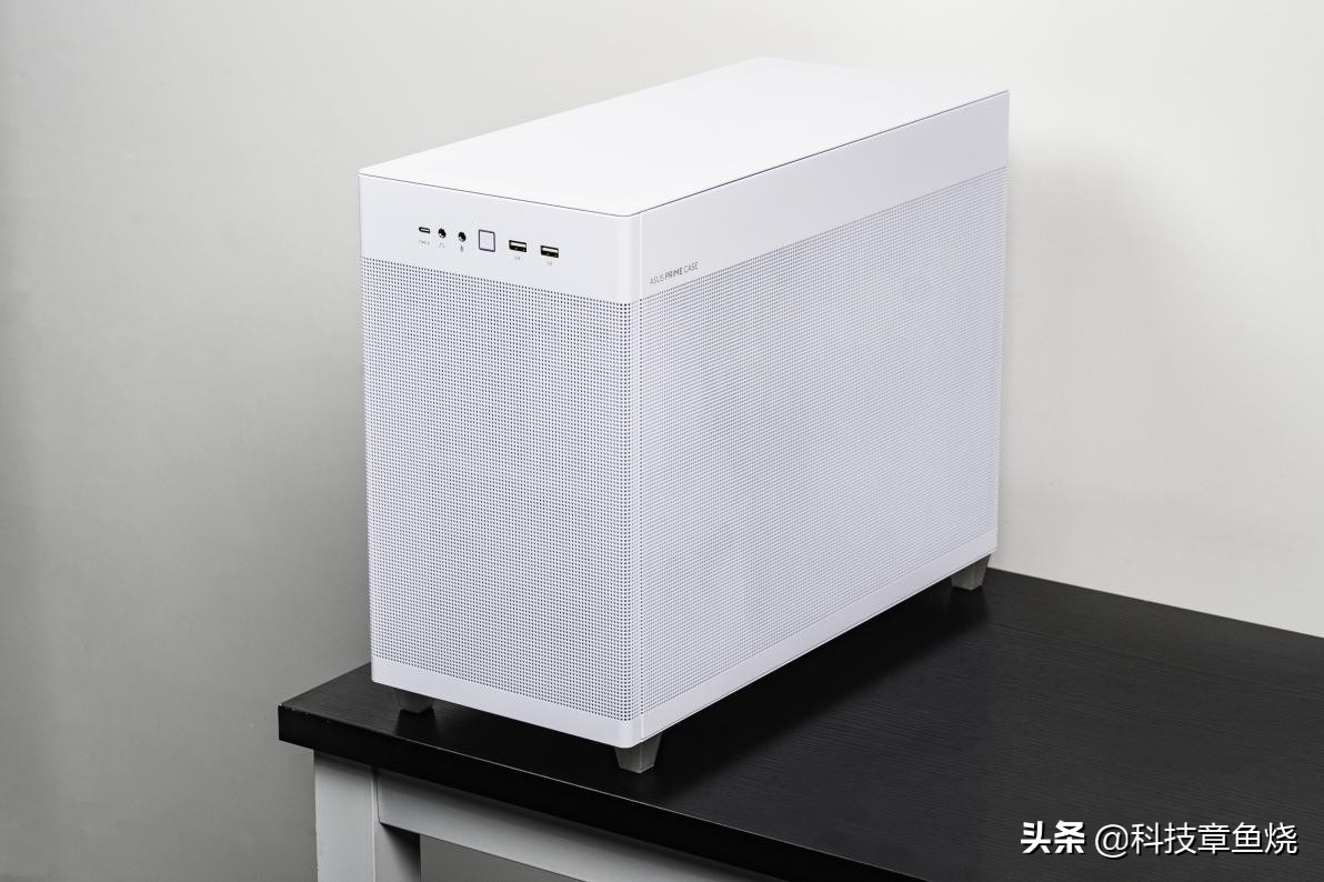 A mini case that can hold 360 all-in-one water cooling, ASUS Ice Cube ...