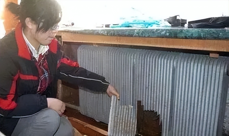 Do you need to fill the pipes with water when the floor heating and ...