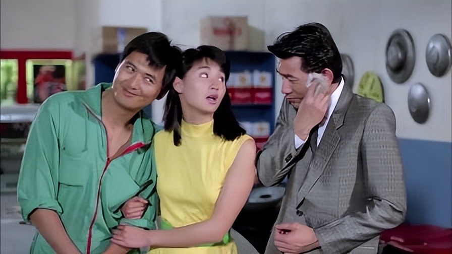 As a member of "Fashionable Girls Chasing Girls", what are your tricks ...