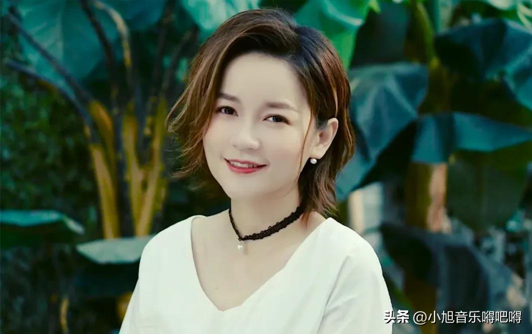 The hit queen "Cheng Xiang" singer is not popular, but the singer is more powerful than famous ...