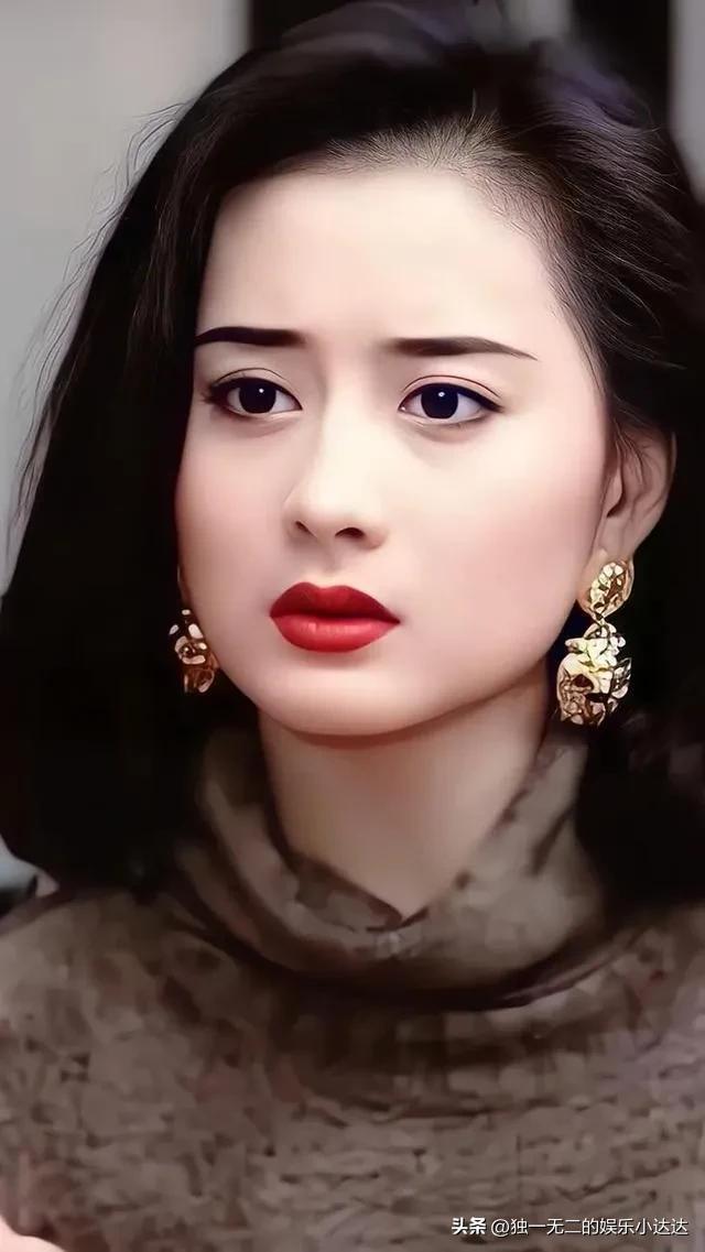 Known as the queen of fashion - Xiaorong. - iMedia