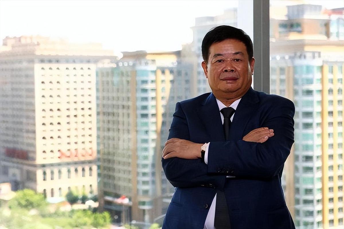 Let Niuwa become a glass king, and he is still building a factory in ...