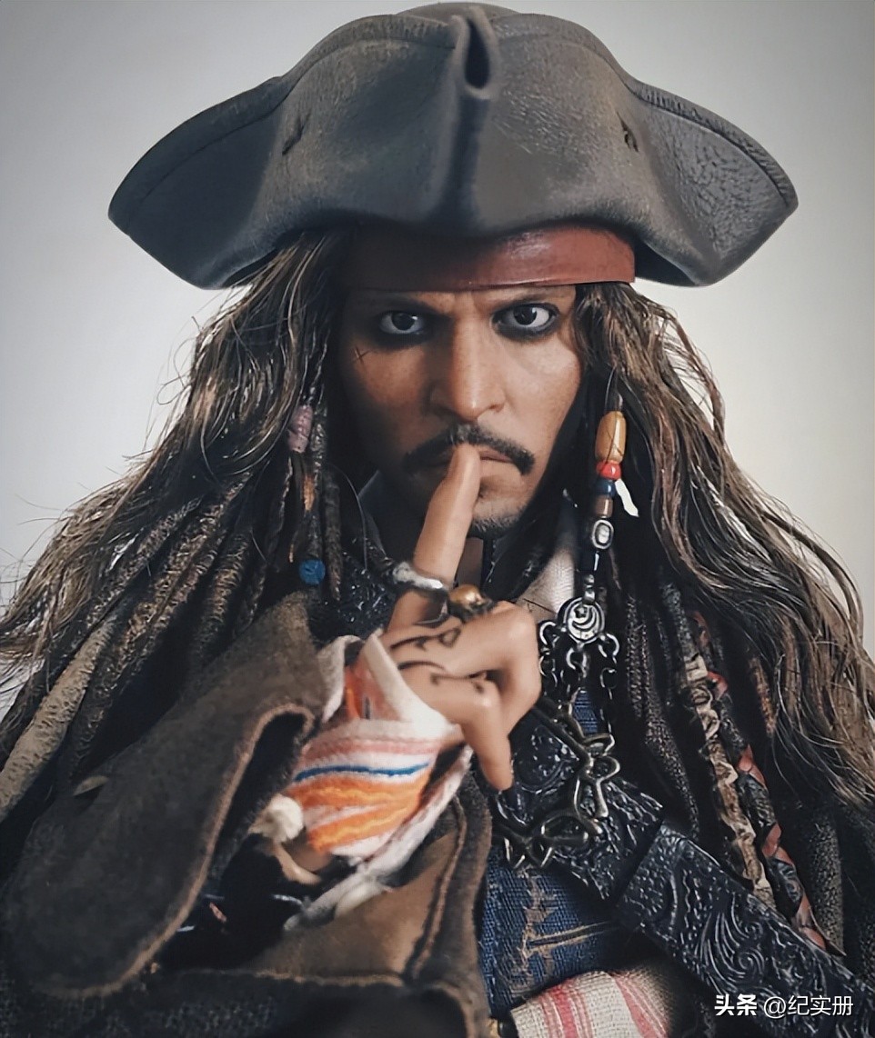 "Pirates of the Caribbean": the legendary story of swimming in the sea ...