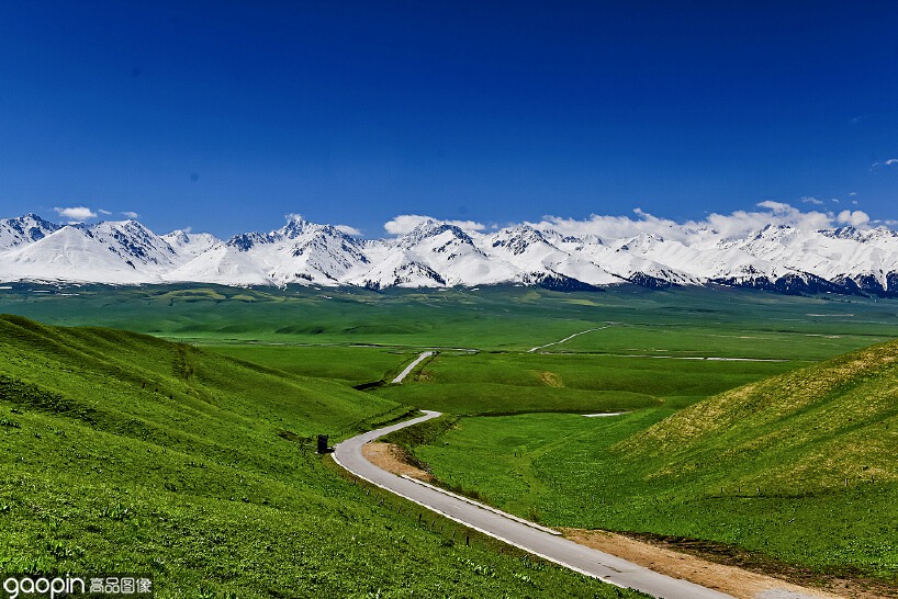 Still struggling to travel to southern Xinjiang or northern Xinjiang ...