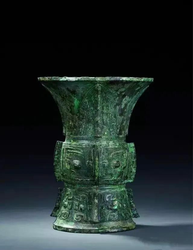 Ancient Chinese Zun - iNEWS