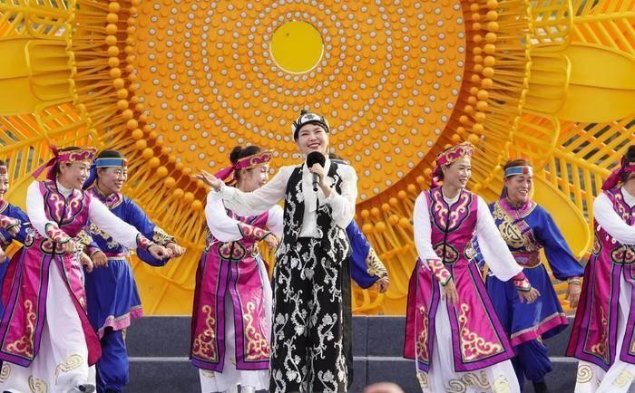 "Singing China" enters the art performance of the 10th Division of the ...