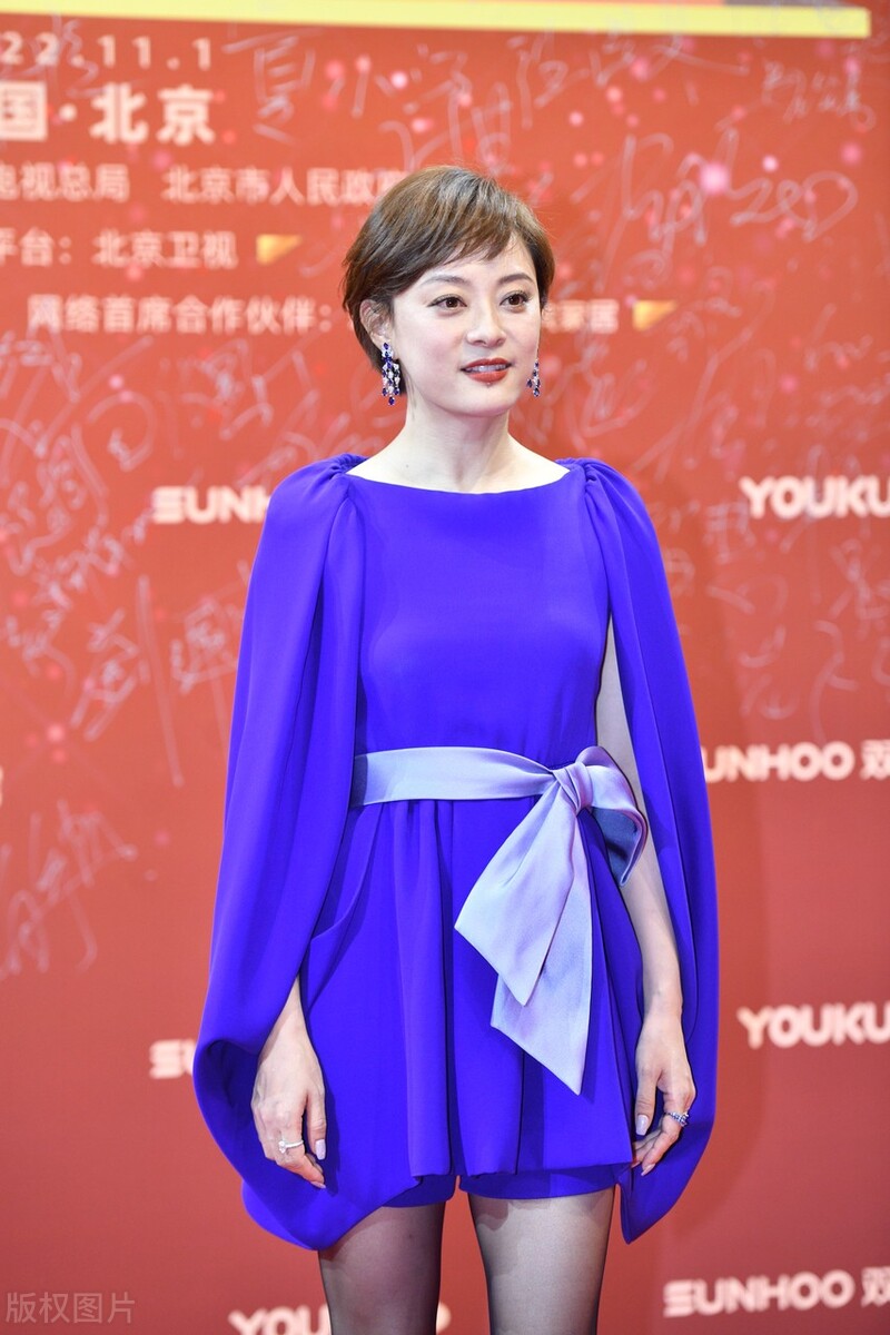 Feitian Awards Red Carpet Raw Picture!Guan Xiaotong is tall and ...