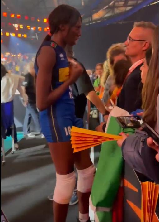 Both belong to the same agent, can Zhu Ting and Egnu become teammates ...