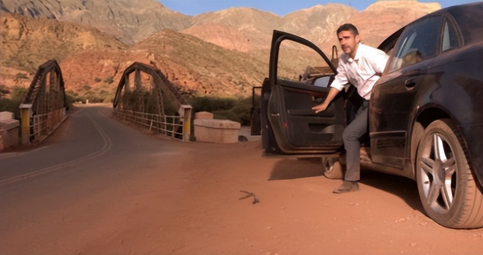 The theme definition, exploration of human nature, and interweaving and ...