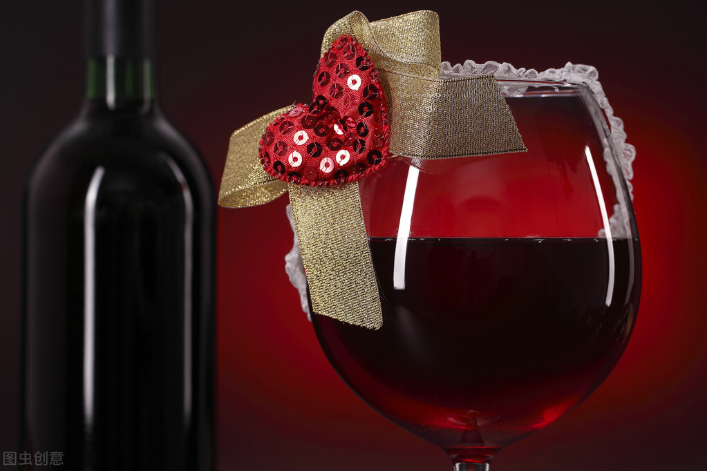 Essay appreciation: a glass of red wine - iNEWS