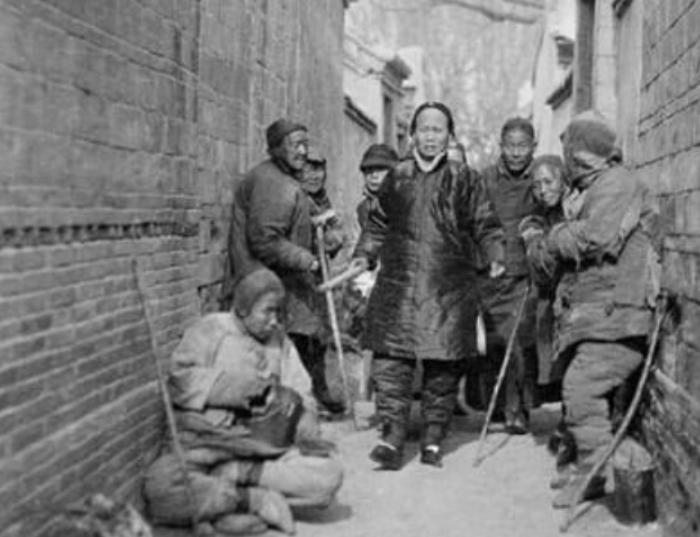 The "beggar's gang leader" in the Northeast of the Republic of China ...