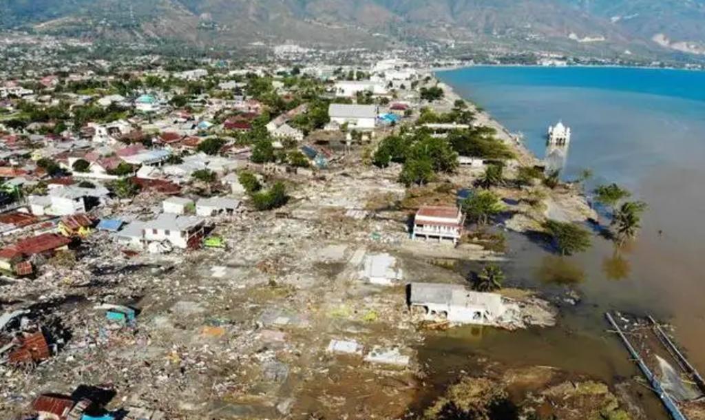 The sea monster "Earthquake Fish" appeared in Taiwan, 6 meters long ...