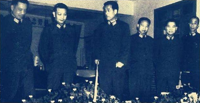 In 1983, Fu Quan had an army commander, and his partner was promoted ...