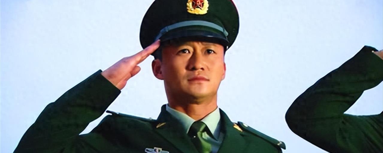 He lied to us for 49 years! It turns out that he is Wu Jing's father ...
