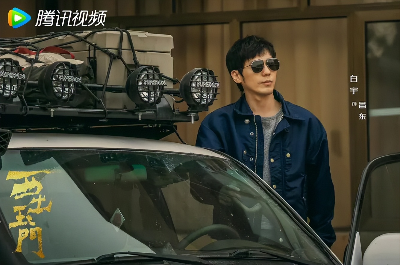 "Jade Gate to the West": Emotional interweaving and adventure in the ...