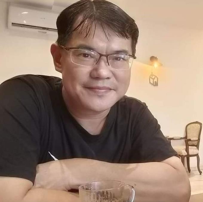 Chinese singer Zhang Wenhui died suddenly while playing table tennis at ...