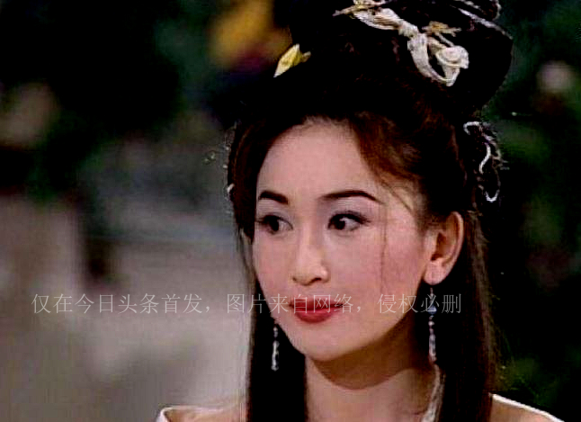 A Photo Of 56 Year Old Wen Bixia And Her Husband Was Exposed Netizens